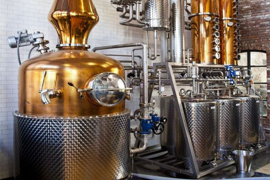 Artisanal Gin Craft Distilling Movement